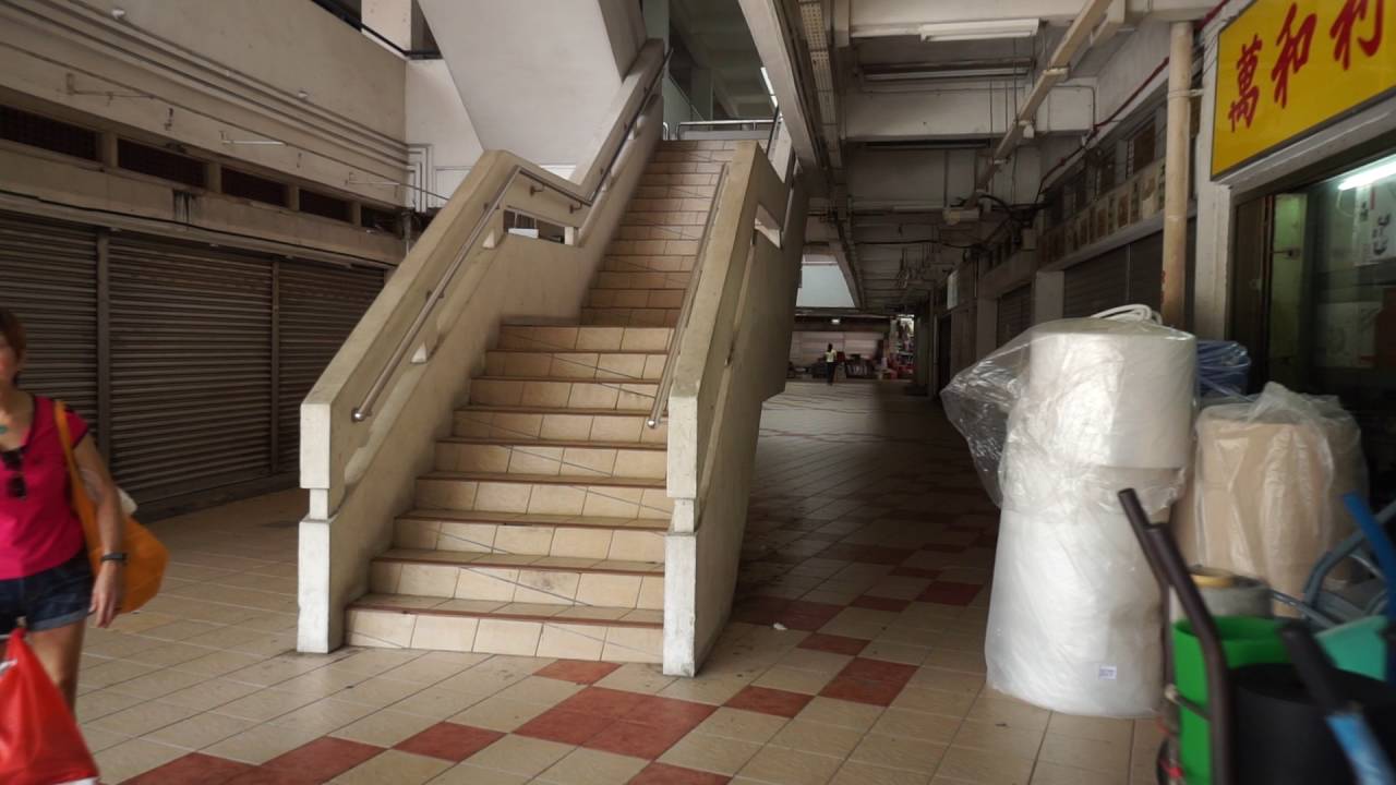 Singapore, BLOCK 2 Rochor Road, FUJITEC elevator - going down - YouTube