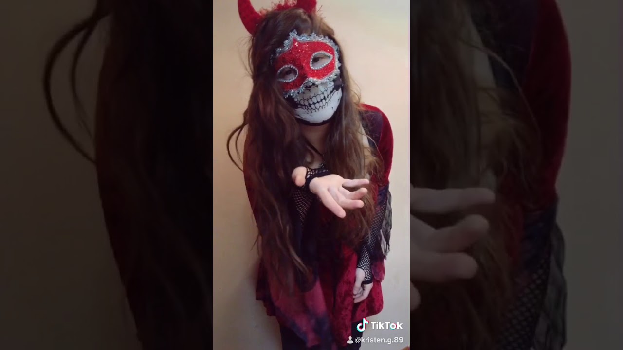 Scarlett 4 - YouTube