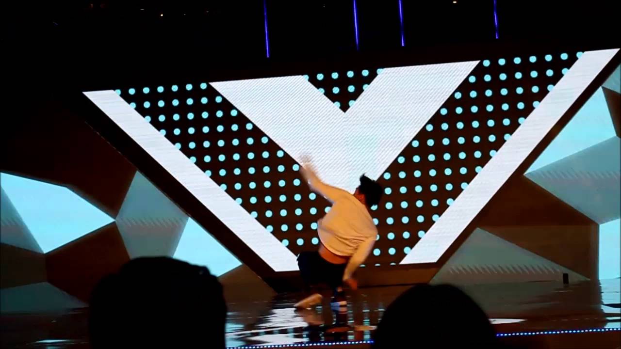 Bboy Skim - Judge Performance - 2016 Astro Battleground 舞极限 - YouTube