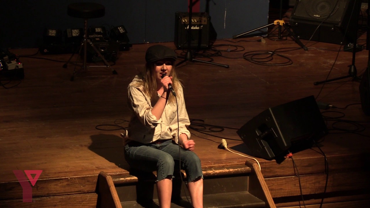 Emma Rouse - On My Own - YouTube