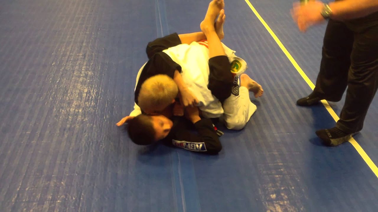 Team Lutter in House Kids Tournament 2015 - YouTube