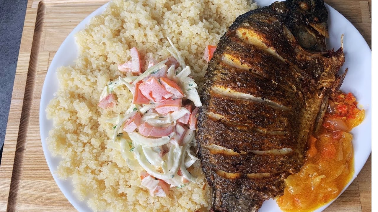 Cuisiner avec moi l'ATTIEKE POISSON frit|très delicieux|recette simple ...