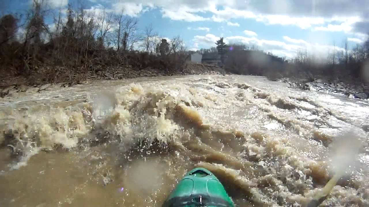 Ohio Whitewater - White Oak Creek after Georgetown Dam blow out - YouTube