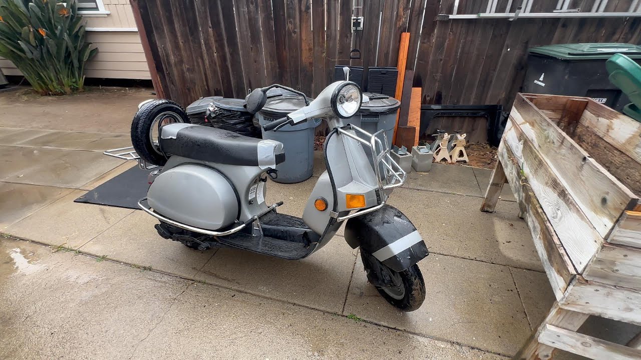 I GOT A VESPA! Learning to Ride & Fix It Up - YouTube