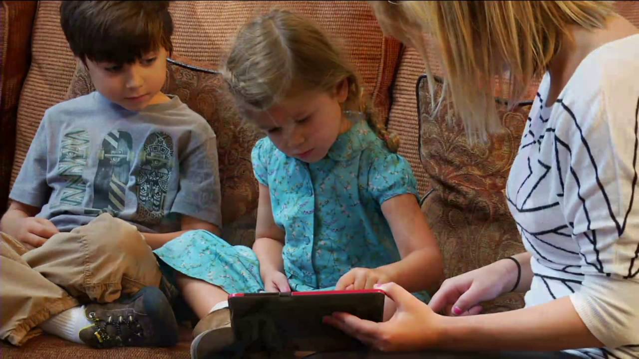 FlashPad Infinite Touchscreen Electronic Game w/ Lights on QVC - YouTube