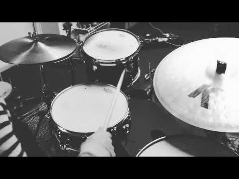 Some fat bembe groove. - YouTube