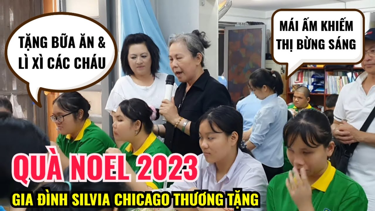 GIA ĐÌNH SILVIA TRAO QUÀ NOEL 2023 CHO 42 BÉ KHÔNG NHÌN THẤY GÌ Ở MÁI ...