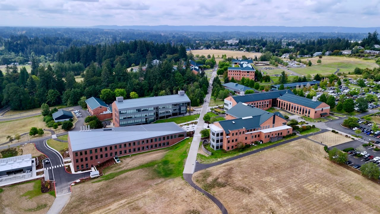 WSU Loop Around Single Shot - YouTube