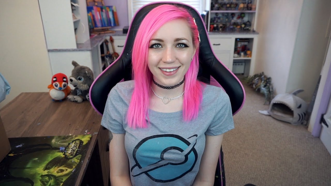 New Tattoo & Tegaderm Healing | Mail Opening | Vlog | TradeChat - YouTube