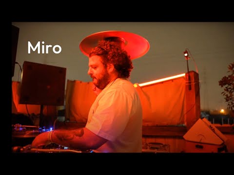 Miro @ Sunday Sessions LA / Los Angeles, California / Live vinyl DJ set