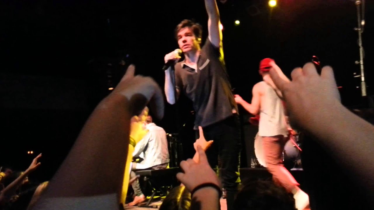 We are young - FUN. (LIVE @ MADRID 21-10-2012) - YouTube