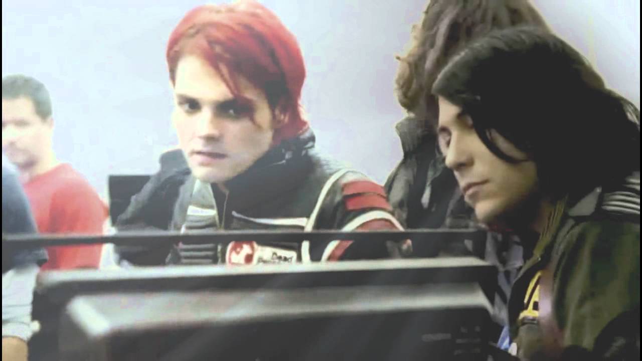 My Chemical Romance - Sing [Behind The Scenes] - YouTube