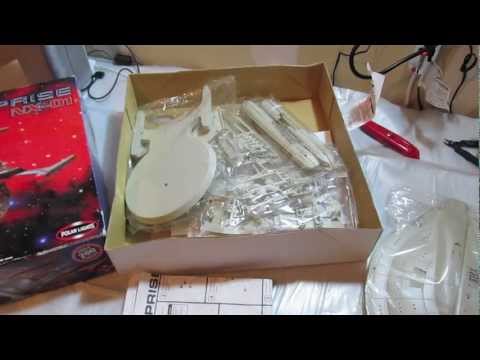 PurdueAV2003 Builds - Polar Lights 1:350 NX-01 Enterprise - Video 1