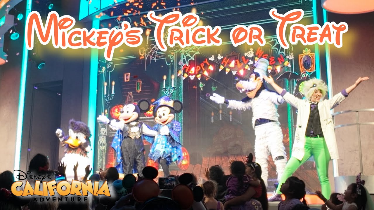 Mickey’s Trick & Treat Show 2025 | FULL POV from Kids’ Floor Area ...