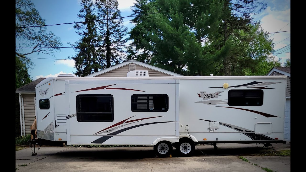 2009 Keystone VR1 305FKS - YouTube