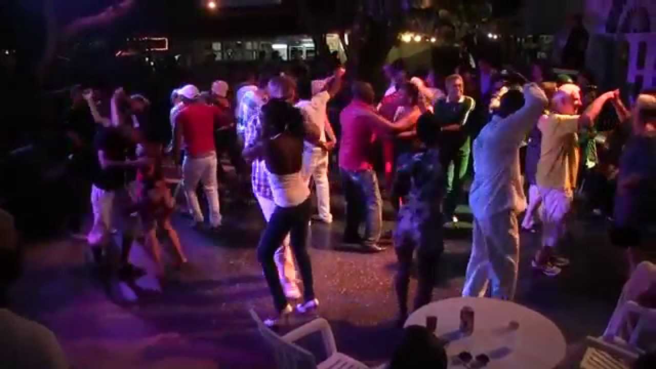Mambo City' Mexico and Cuba salsa - YouTube