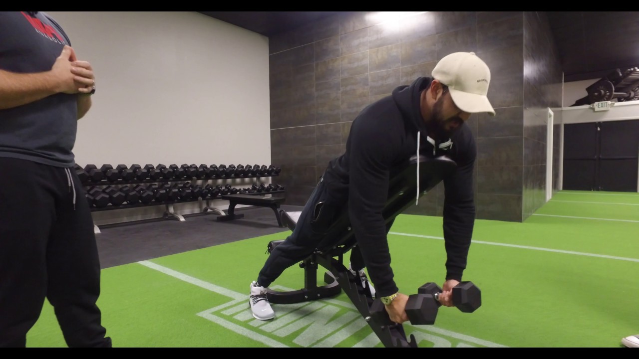 Get a Massive Shoulder Pump with this Shoulder Tri-Set - YouTube