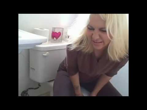 Ms Fartsy Farting On The Toilet Seat