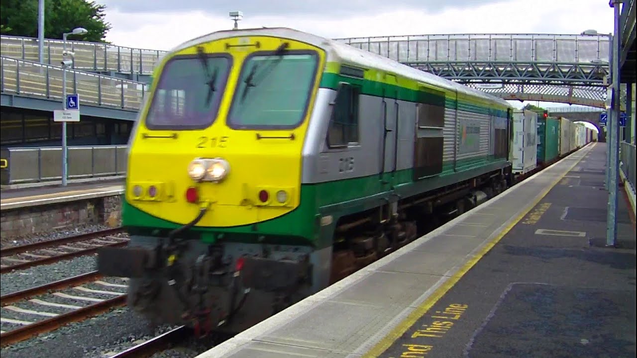 Irish Rail 201 Class loco number 215 + IWT freight Liner - Kildare ...
