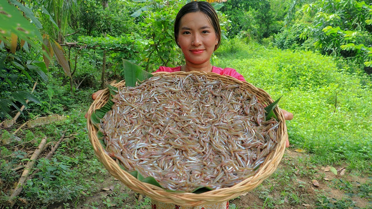 Fried Yummy Million Fish Recipe with Pickle Papaya Salad - YouTube