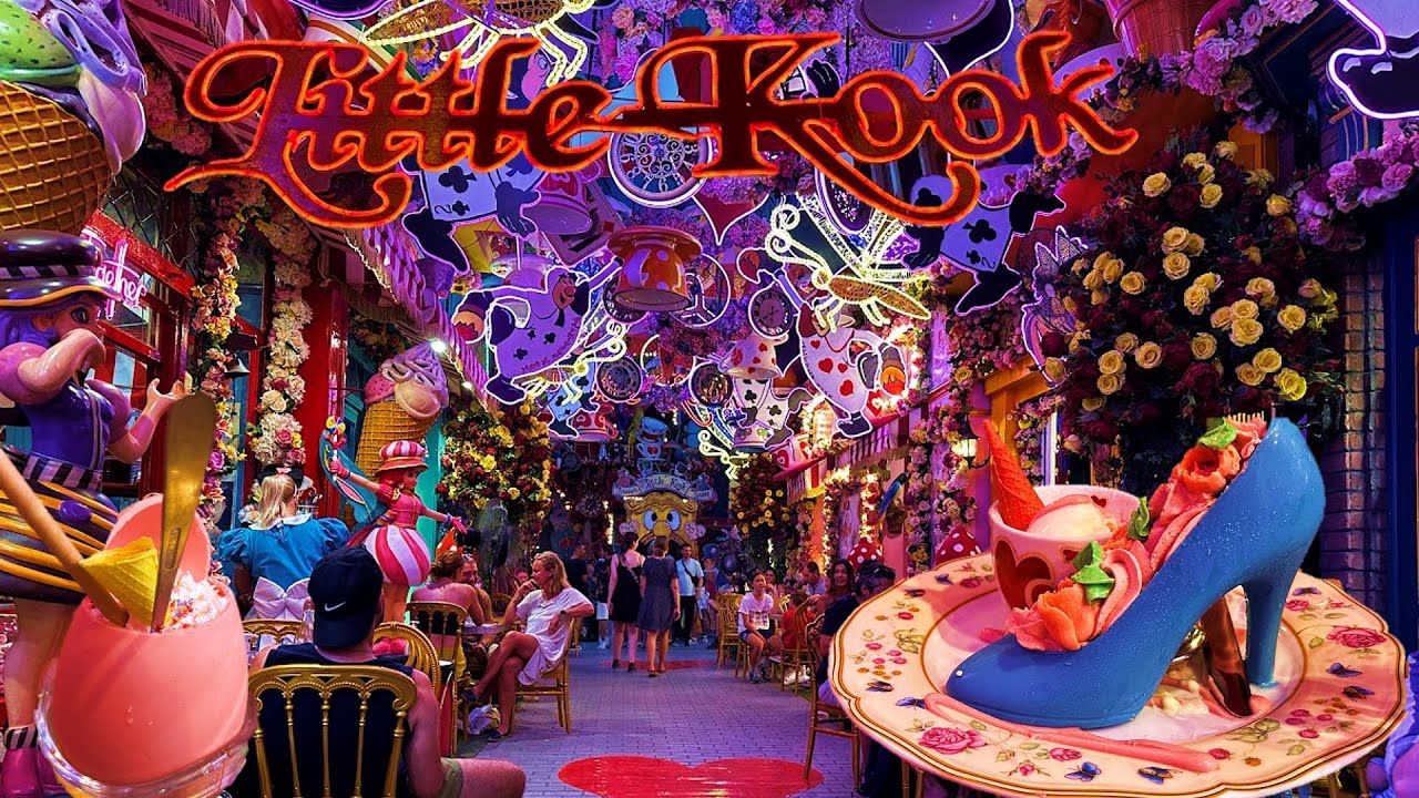 Athens - Little kook Alice Disney - YouTube