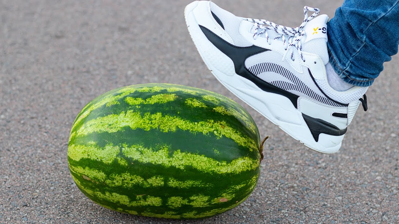 EXPERIMENT: FOOT VS WATERMELON - YouTube