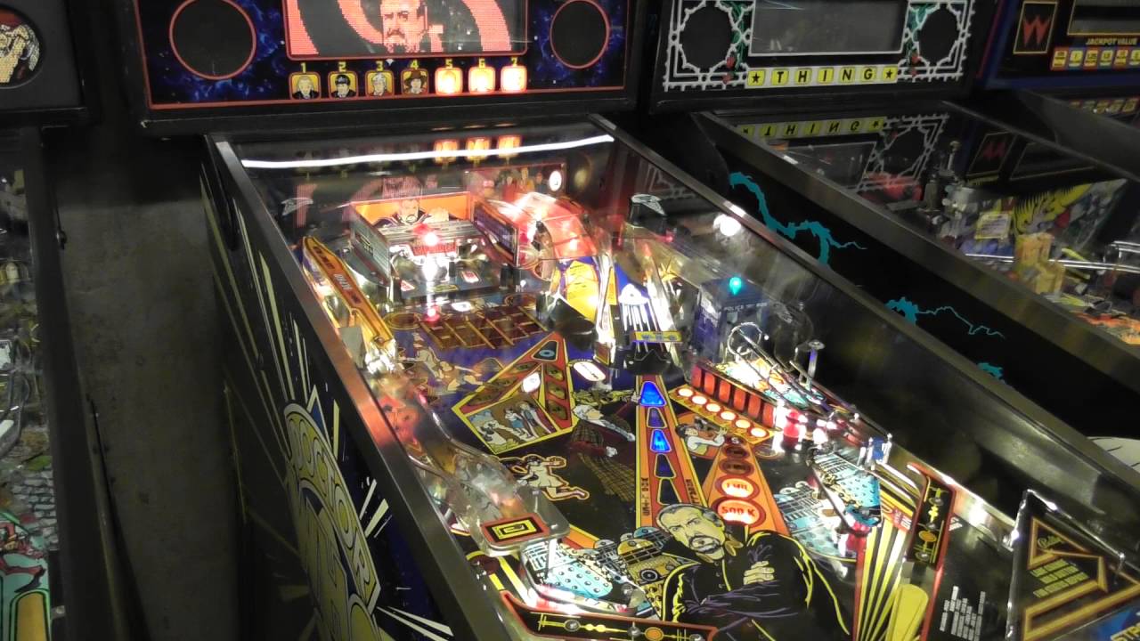 Bally's Doctor Who Pinball Machine! - YouTube