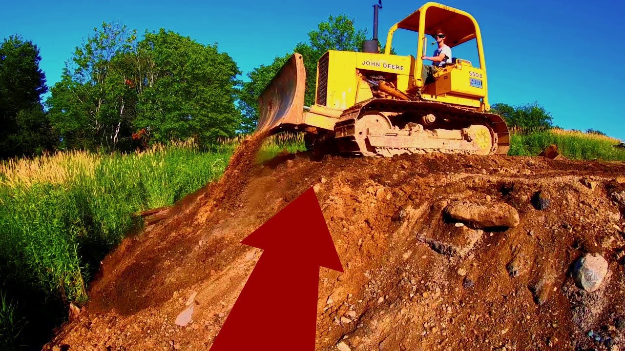 John Deere 550B Dozer Pushing Dirt - YouTube