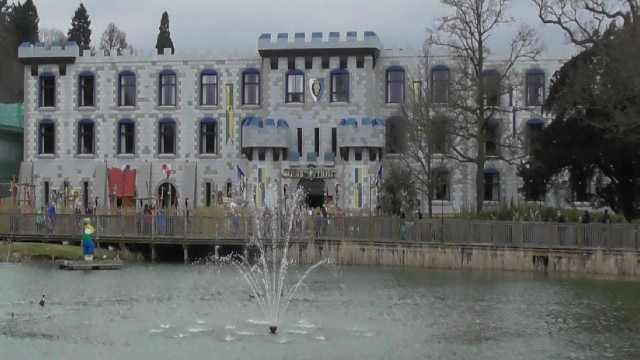 Legoland Windsor castle hotel December 2017 - YouTube