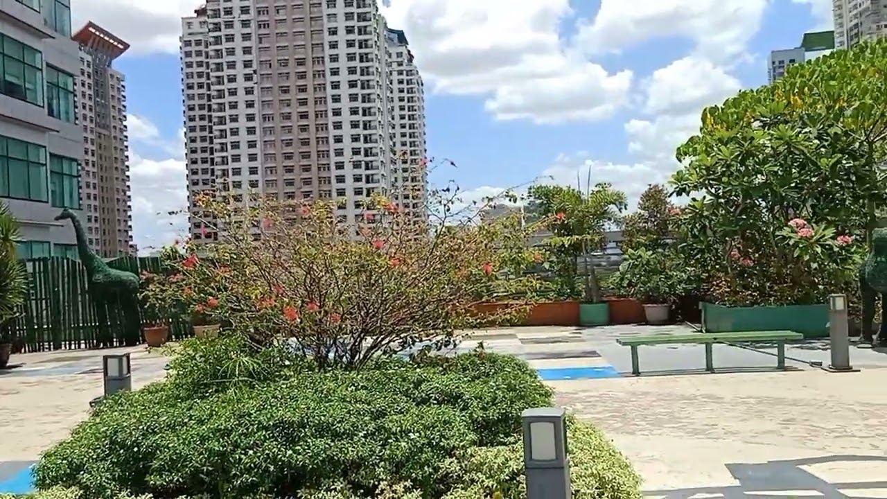 GateWay Rooftop Cubao// #short - YouTube