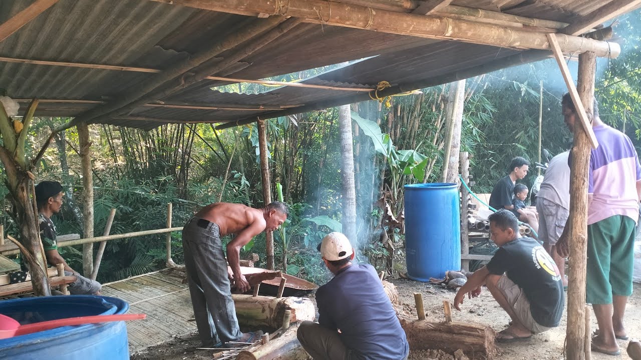 PROSES PEMBUATAN DODOL JAWA - YouTube