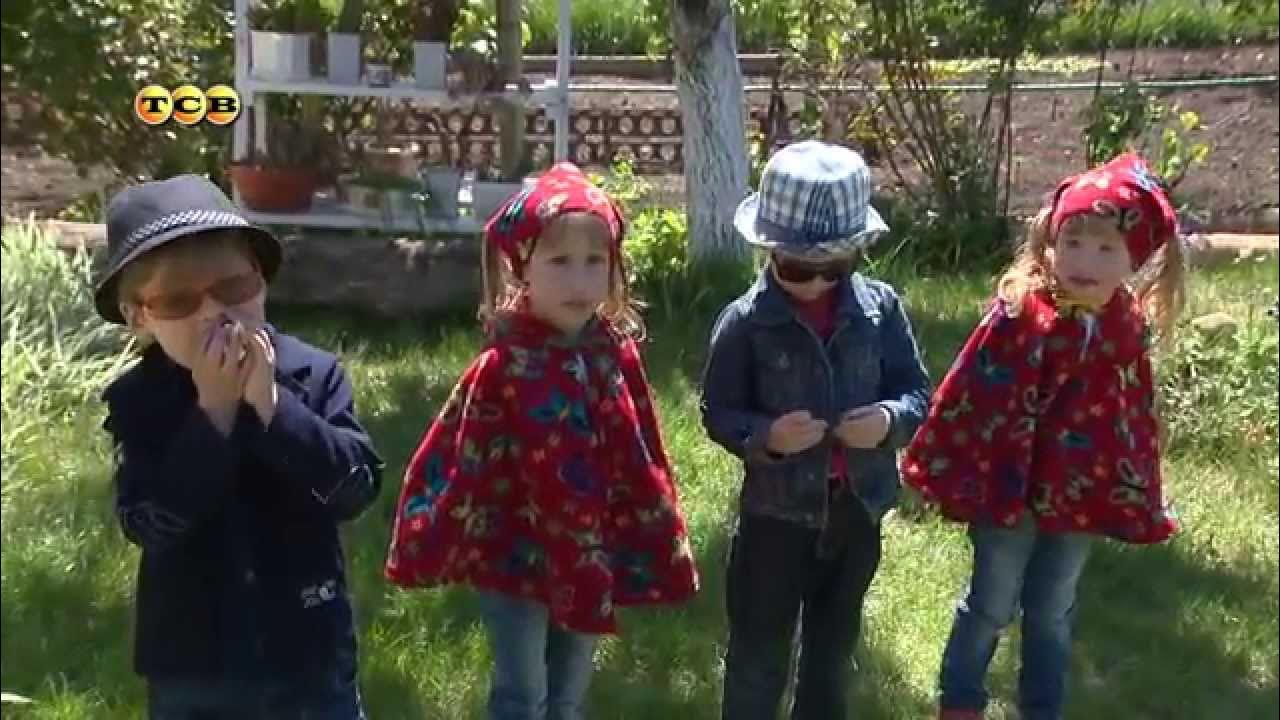 Игра с нитками "Паутинка" - YouTube