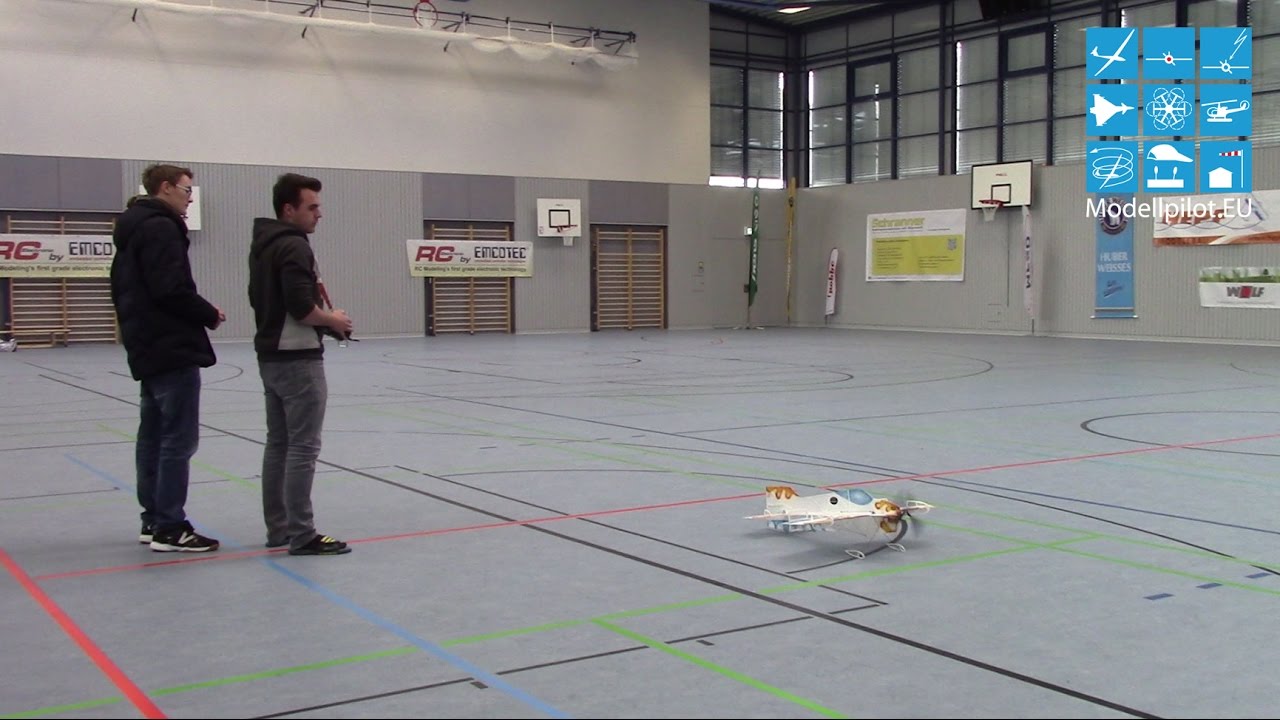 LEONARD VOSS (GERMANY) SINGLE FLIGHT DEUTSCHE MEISTERSCHAFT INDOOR ...