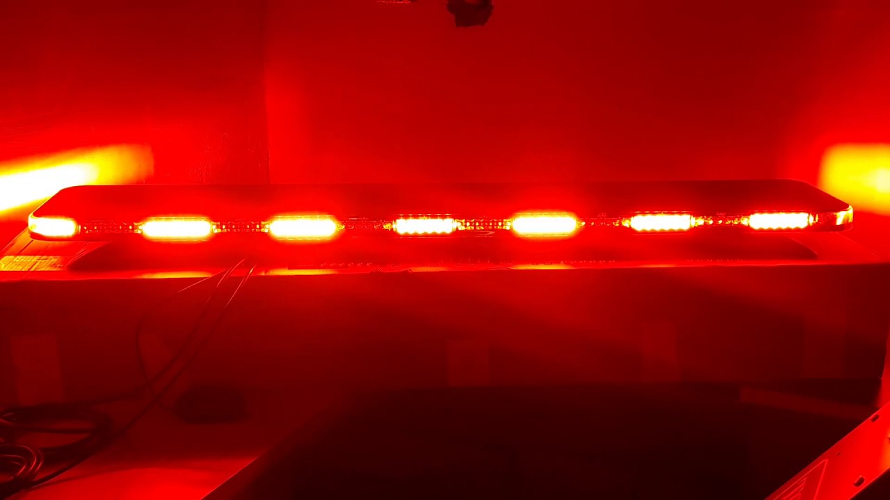 Feniex Fusion 60" Dual Color R/W Led Lightbar in Action - YouTube