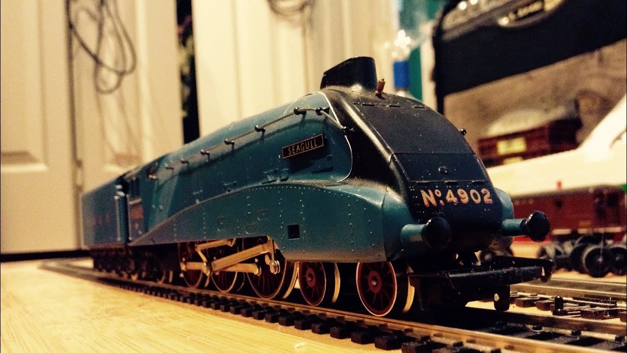 My First A4 Pacific in Two Years! | Hornby A4 “Seagull” #4902 Unboxing ...