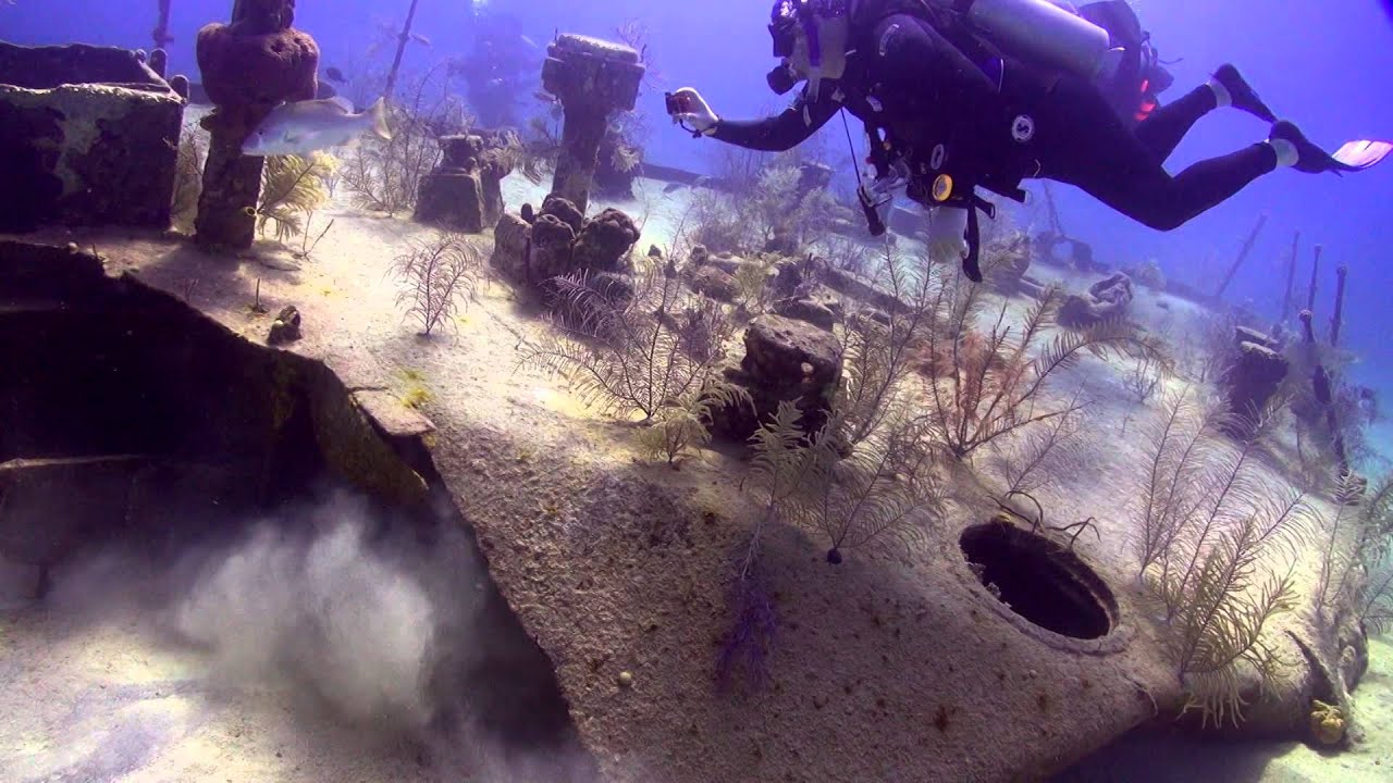 Scuba Diving Oro Verde Wreck Grand Cayman - YouTube