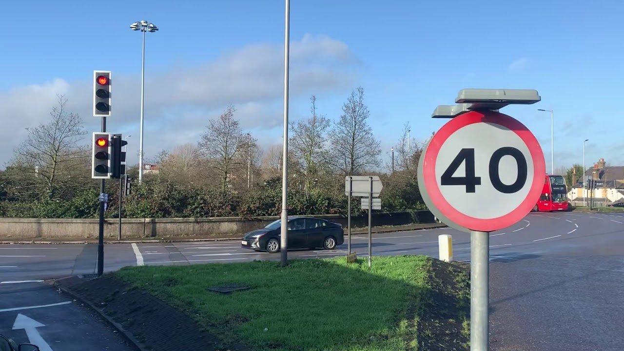 Route Visual | Bus Route 282: Ealing Hospital to Mount Vernon Hospital ...