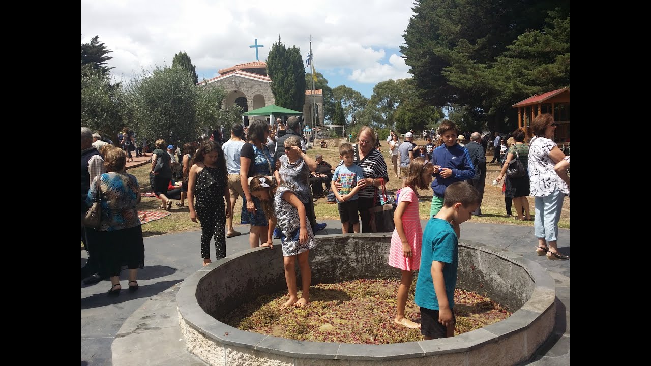ΠΑΝΗΓΥΡΙ ΣΤH ΓΙΟΡΤΗ ΤΟΥ ΤΡΥΓΟΥ_GRAPE STOMPING FESTIVAL, Red Hill,Vic ...