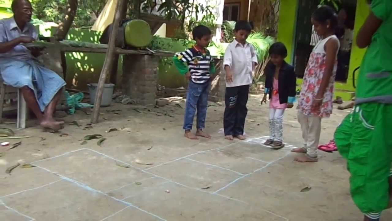 Rakshana playing paandi game at avadi - YouTube