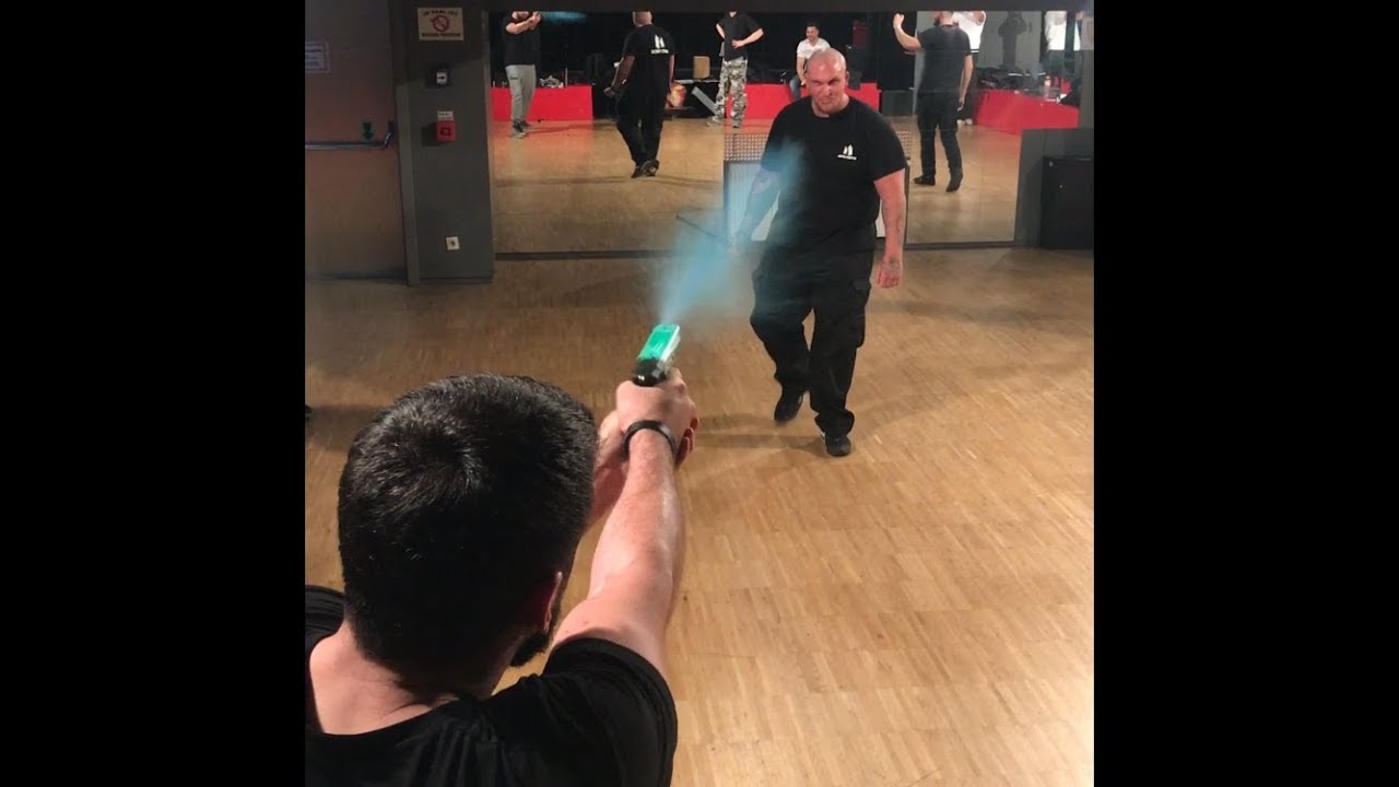 Test JPX Jetprotector Trainings Inert - YouTube