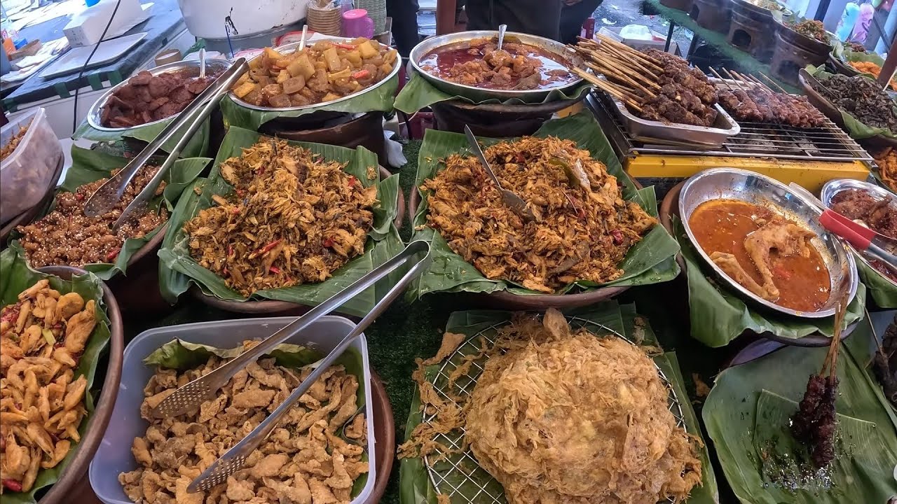 Lengkap Kuliner PRJ : Sate Lilit Bali Sampai Rajanya Jengkol - YouTube