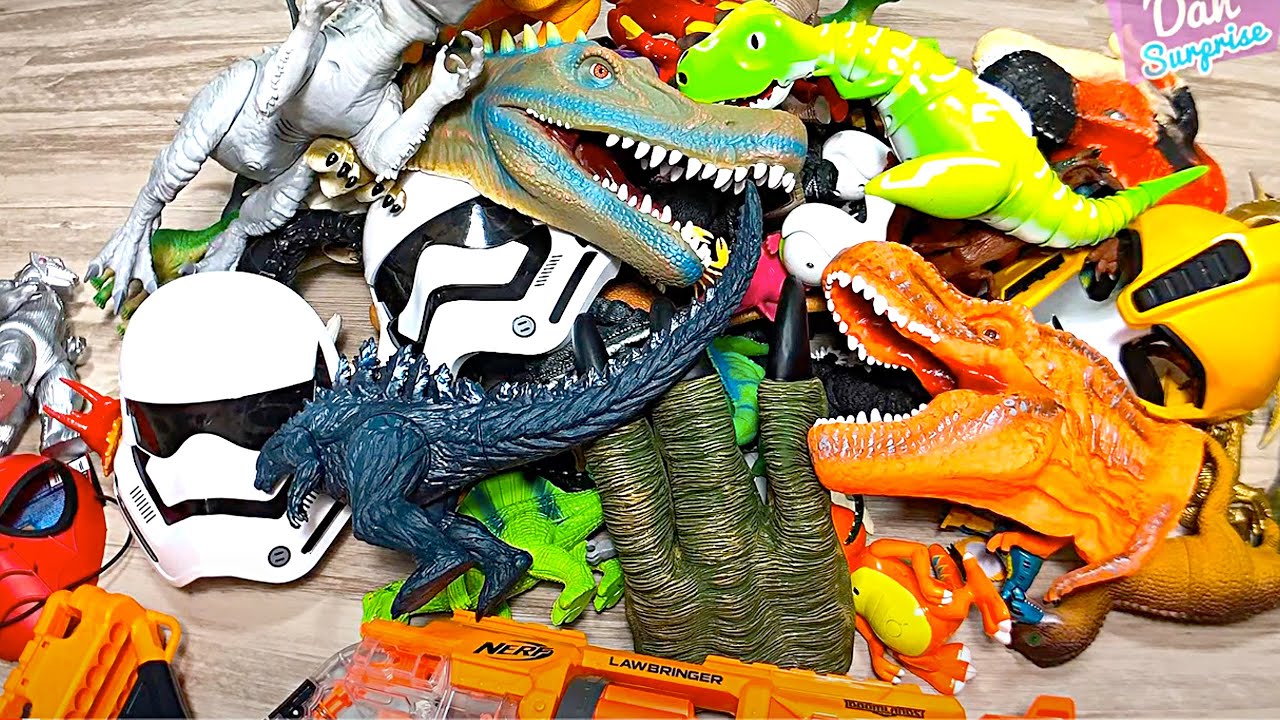 100 Dinosaurs! T-Rex, Spinosaurus, Carnotaurus, Stegosaurus ...