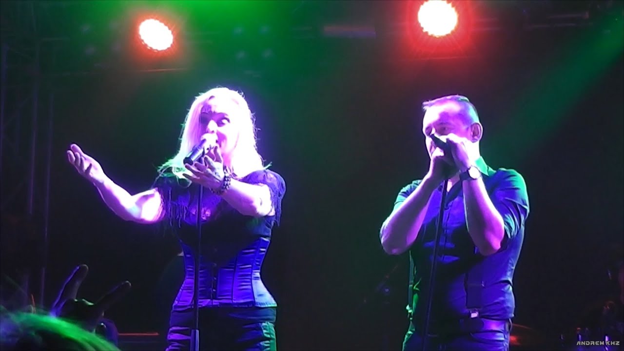 Liv Kristine & Raymond Rohonyi - Siren (live in Moscow) - YouTube
