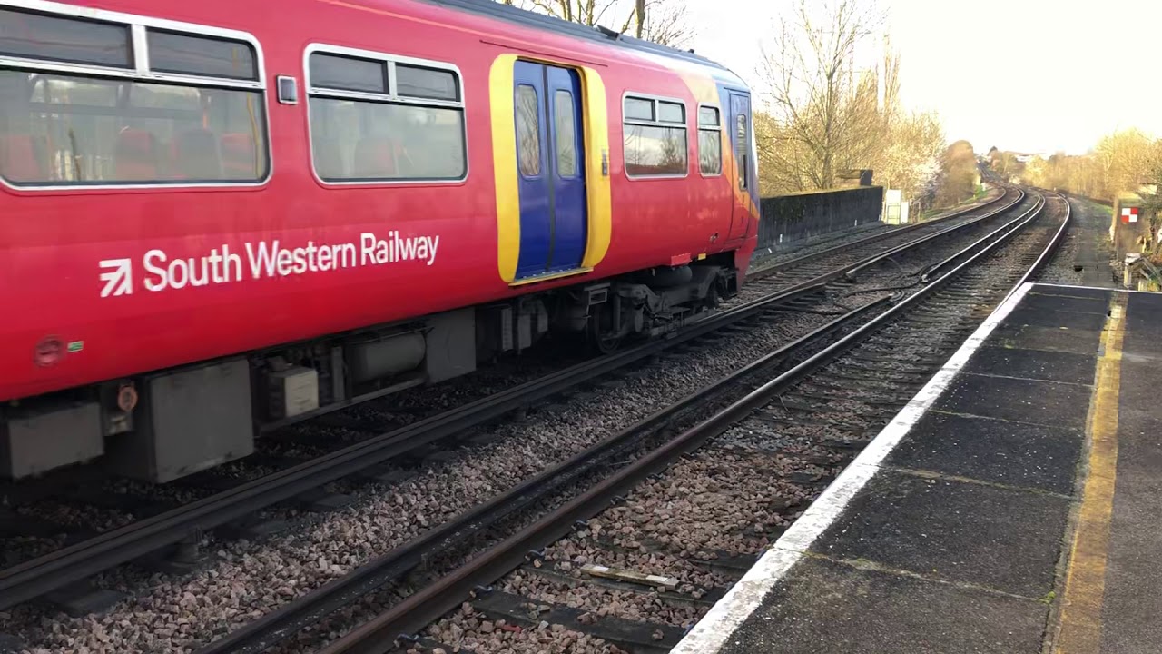 SWR Class 456+455 leave Malden Manor - YouTube