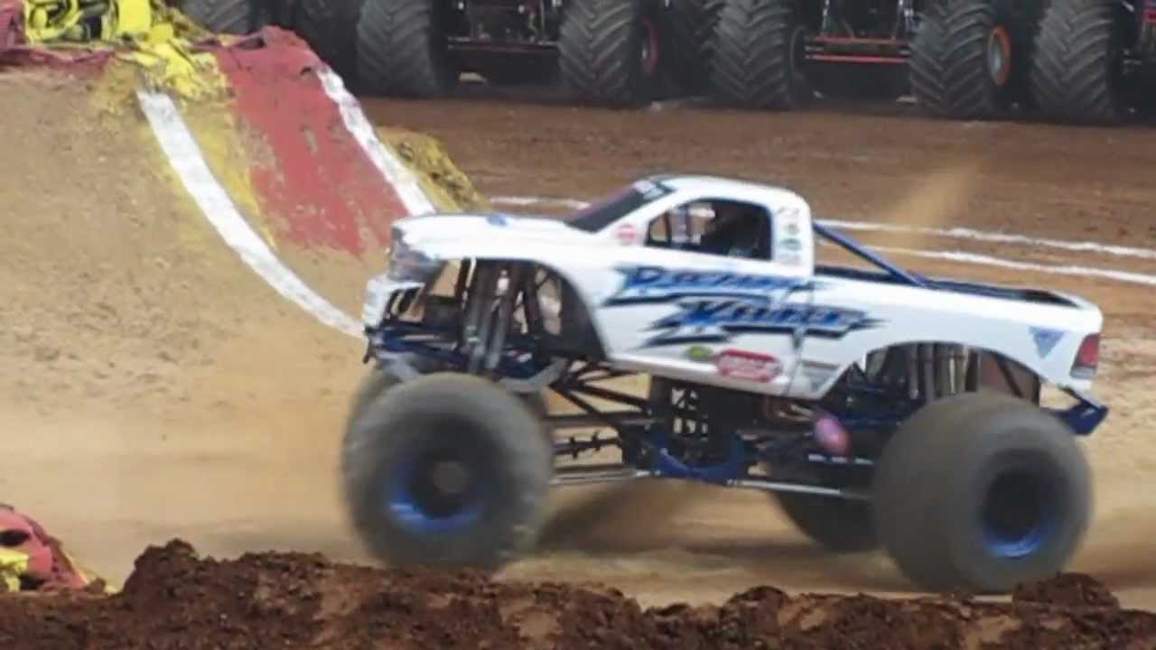 RAZIN KANE-Highlights-Monster Jam 2/16/13 Atlanta,GA - YouTube