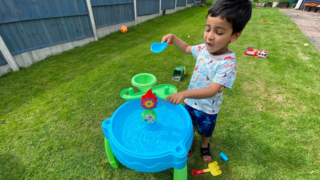 Fun in the Sun: Sand and Water Play Table for Kids Unboxing and Review ...
