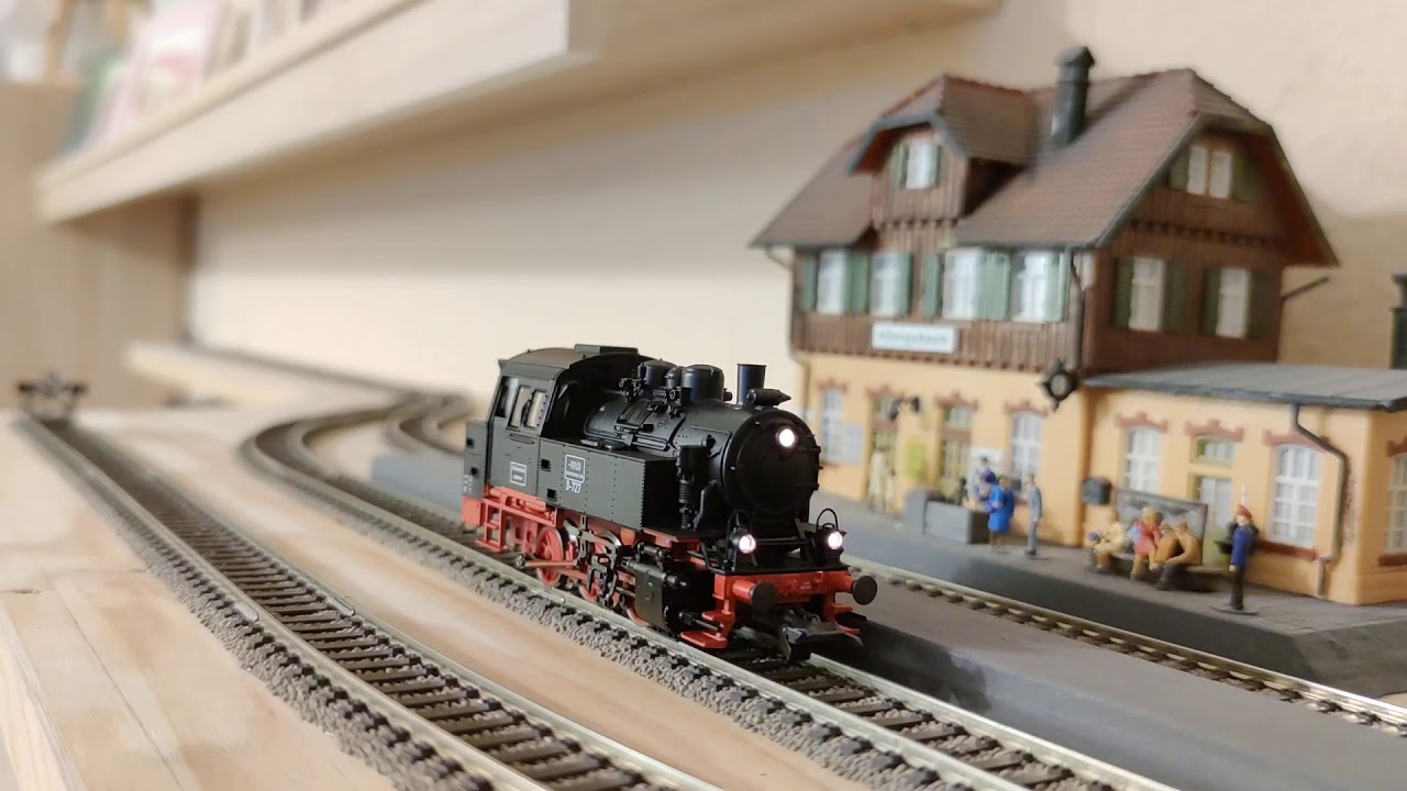 Trix H0 22216 Dampflok BR 80 mit Faulhaber 1717 Motor und ESU LokSound ...