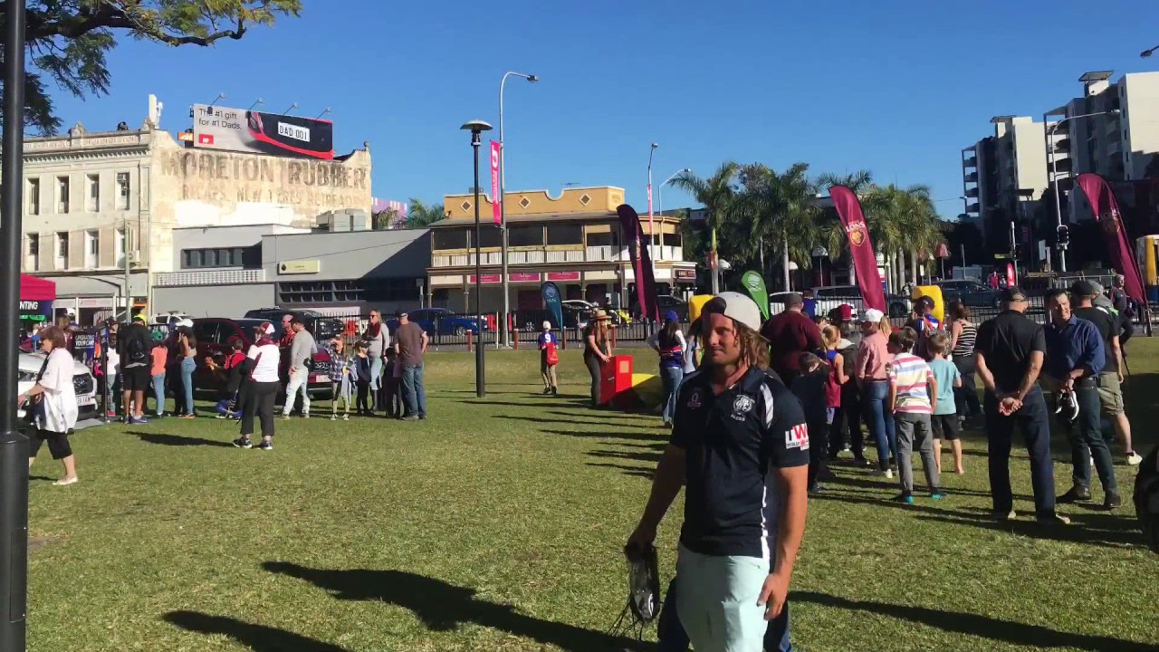 Compilation of footy games ~Brisbane Lions~ - YouTube