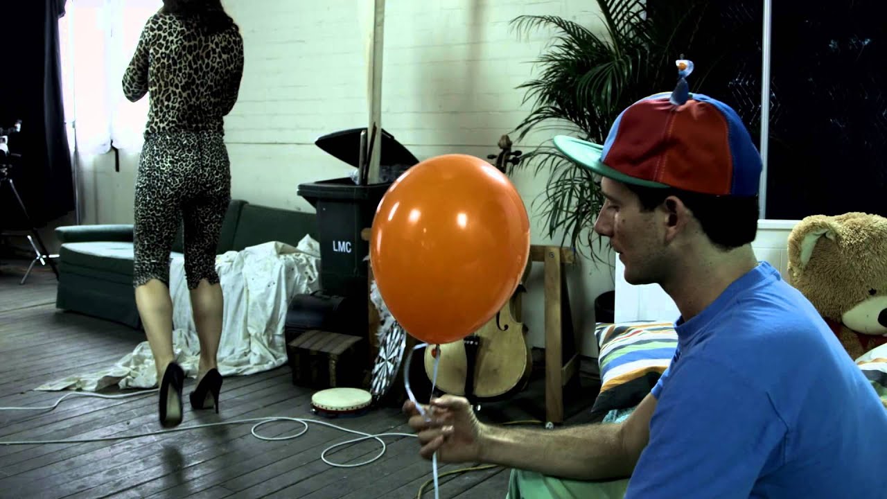 Mumma's Boy (Short Film) - YouTube