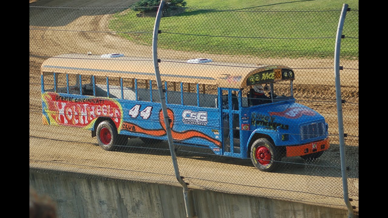 School Bus Race on the Dirt Track at Lawrenceburg Speedway (Part 1 ...